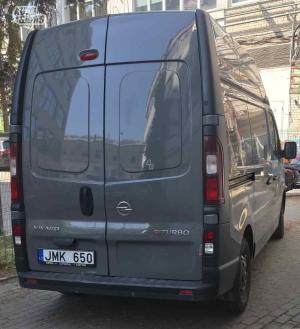 Pelēks Opel Vivaro 2016 Viļņa, ar dzinēja tilpumu 1.60 L un nobraukumu 130 tūkst. km par 12000 €, foto 4 vietnē AUTOMOTO.COM.LV