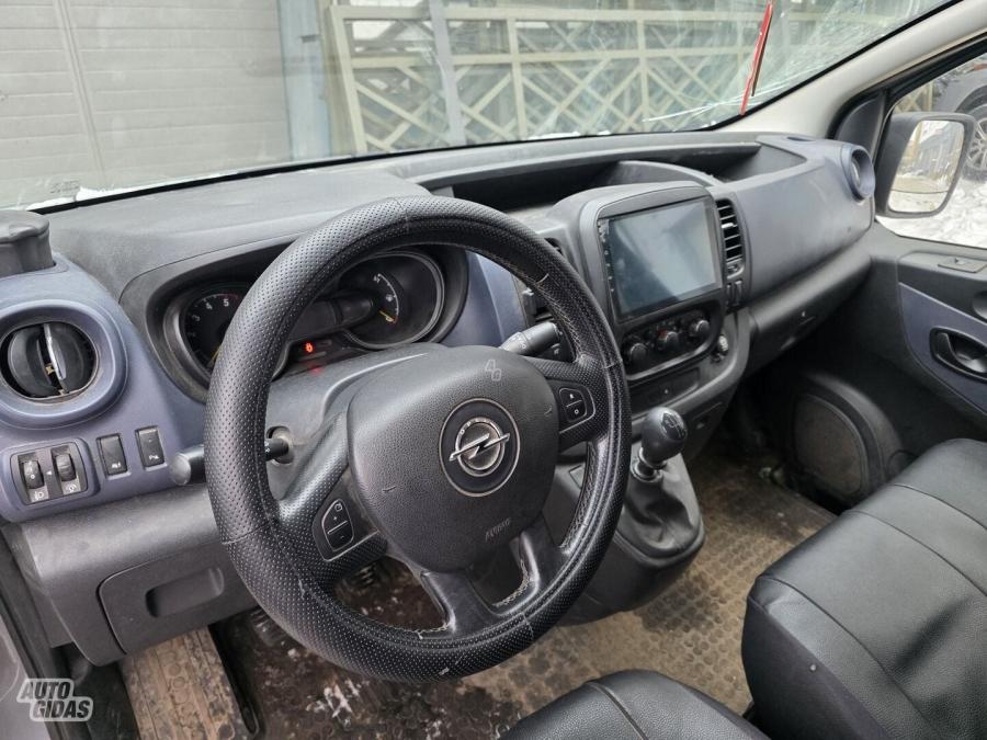 Pelēks Opel Vivaro 2017 Viļņa, ar dzinēja tilpumu 1.60 L un nobraukumu 195 tūkst. km par 9550 €, foto 9 vietnē AUTOMOTO.COM.LV