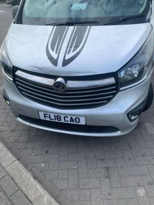 Grey Opel Vivaro 2017 in Klaipeda, with an engine capacity of 1.60 L and mileage of 180 thousand km for 3300 €, photo 7 on AUTOMOTO.COM.LV