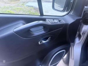 Pelēks Opel Vivaro 2017 Kauņa, ar dzinēja tilpumu 1.60 L un nobraukumu 195 tūkst. km par 13350 €, foto 23 vietnē AUTOMOTO.COM.LV