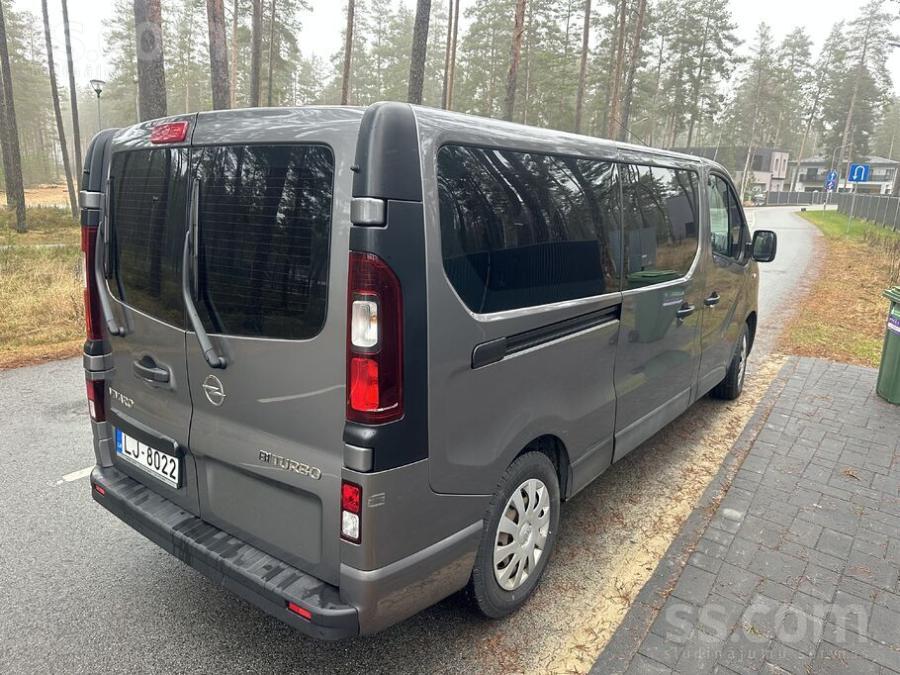 Pelēks Opel Vivaro 2018 Rīga, ar dzinēja tilpumu 1.60 L un nobraukumu 75 tūkst. km par 15500 €, foto 3 vietnē AUTOMOTO.COM.LV