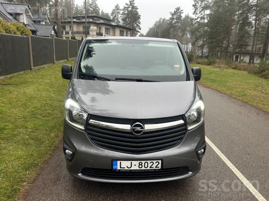 Pelēks Opel Vivaro 2018 Rīga, ar dzinēja tilpumu 1.60 L un nobraukumu 75 tūkst. km par 15500 €, foto 5 vietnē AUTOMOTO.COM.LV