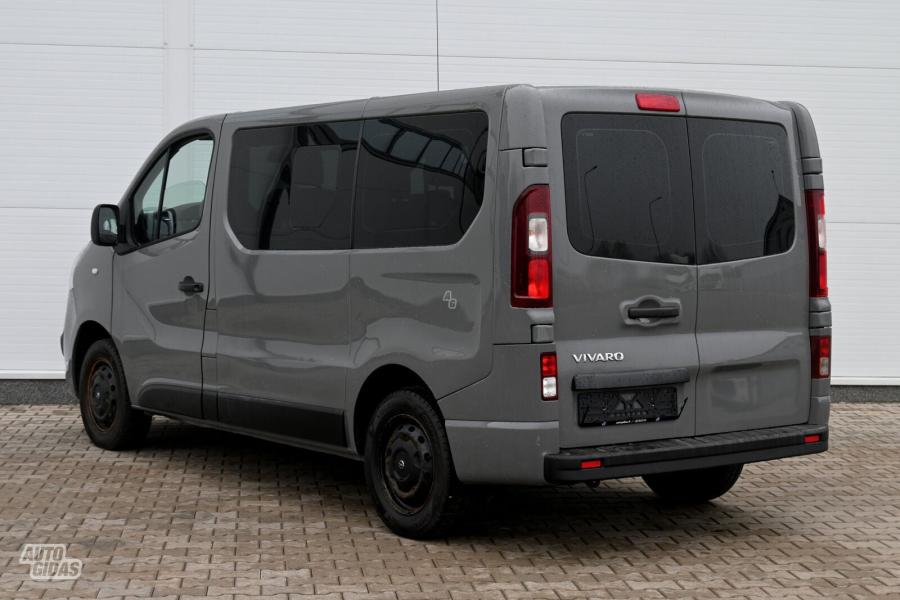 Pelēks Opel Vivaro 2018 Kretinga, ar dzinēja tilpumu 1.60 L un nobraukumu 261 tūkst. km par 14499 €, foto 9 vietnē AUTOMOTO.COM.LV