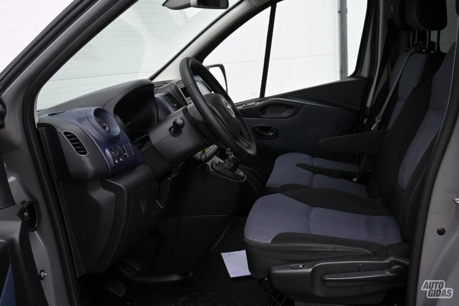 Pelēks Opel Vivaro 2018 Kretinga, ar dzinēja tilpumu 1.60 L un nobraukumu 261 tūkst. km par 14499 €, foto 14 vietnē AUTOMOTO.COM.LV