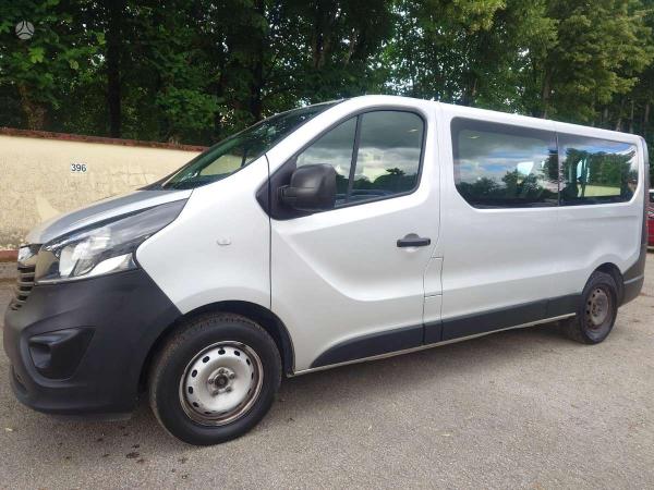 Pelēks Opel Vivaro 2018 Tauragė, ar dzinēja tilpumu 1.60 L un nobraukumu 197 tūkst. km par 9300 €, foto 1 vietnē AUTOMOTO.COM.LV