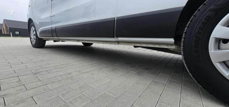 Grey Opel Vivaro 2018 in Klaipeda, with an engine capacity of 1.60 L and mileage of 498 thousand km for 10400 €, photo 26 on AUTOMOTO.COM.LV