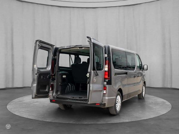 Grey Opel Vivaro 2019 in Kaunas, with an engine capacity of 1.60 L and mileage of 203 thousand km for 14450 €, photo 11 on AUTOMOTO.COM.LV