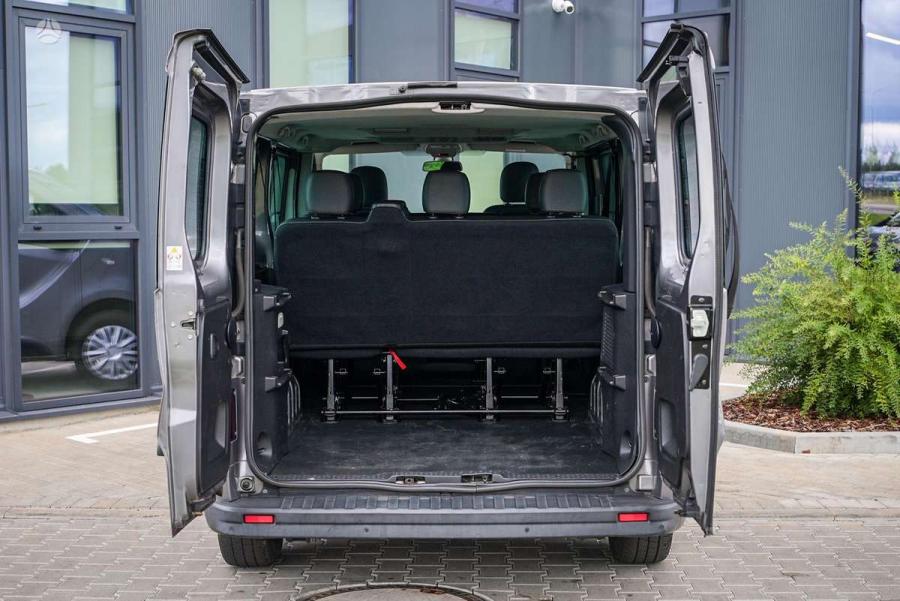 Pelēks Opel Vivaro 2019 Kauņa, ar dzinēja tilpumu 1.60 L un nobraukumu 203 tūkst. km par 13950 €, foto 12 vietnē AUTOMOTO.COM.LV
