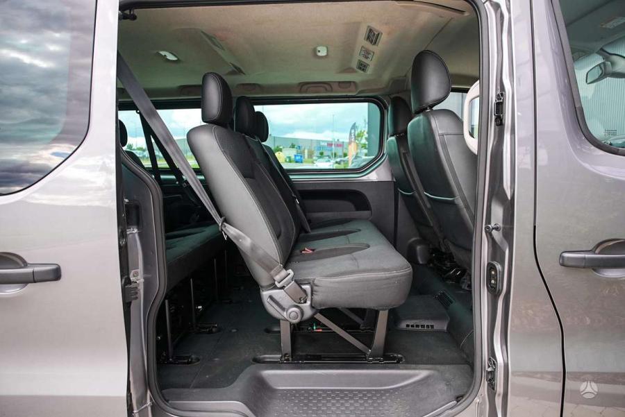 Pelēks Opel Vivaro 2019 Kauņa, ar dzinēja tilpumu 1.60 L un nobraukumu 203 tūkst. km par 13950 €, foto 28 vietnē AUTOMOTO.COM.LV