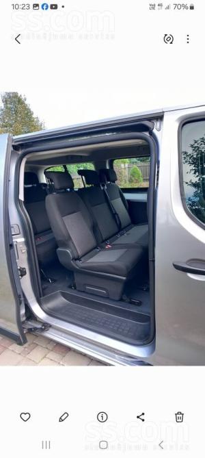 Grey Opel Vivaro 2022 in Riga, with an engine capacity of 1.50 L and mileage of 157 thousand km for 22667 €, photo 13 on AUTOMOTO.COM.LV