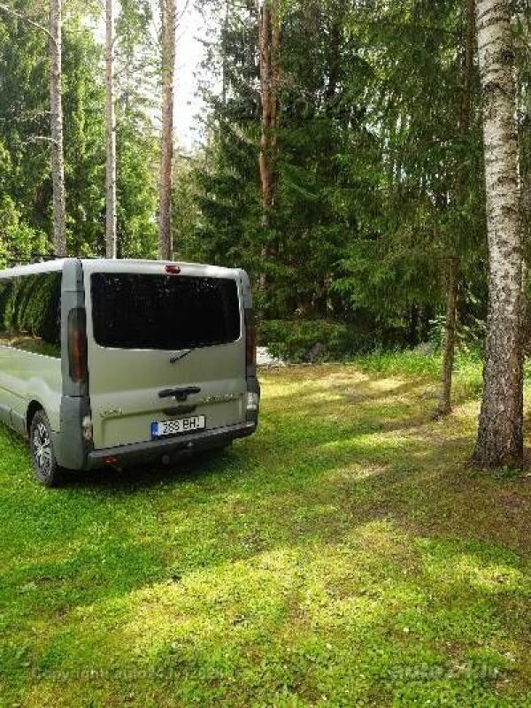 Grey Opel Vivaro 2005 in Tallinn, with an engine capacity of 1.90 L and mileage of 0 thousand km for 2000 €, photo 1 on AUTOMOTO.COM.LV