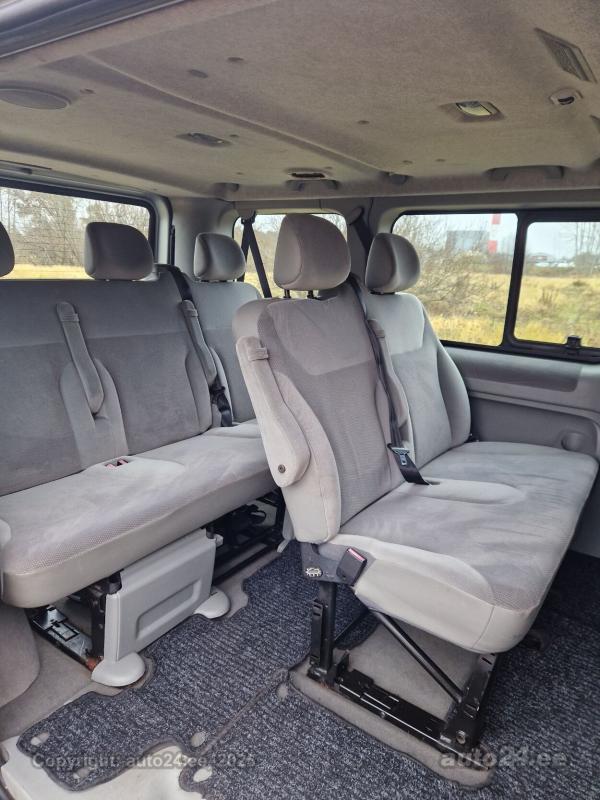 Grey Opel Vivaro 2006 in Tallinn, with an engine capacity of 1.90 L and mileage of 175 thousand km for 3990 €, photo 11 on AUTOMOTO.COM.LV