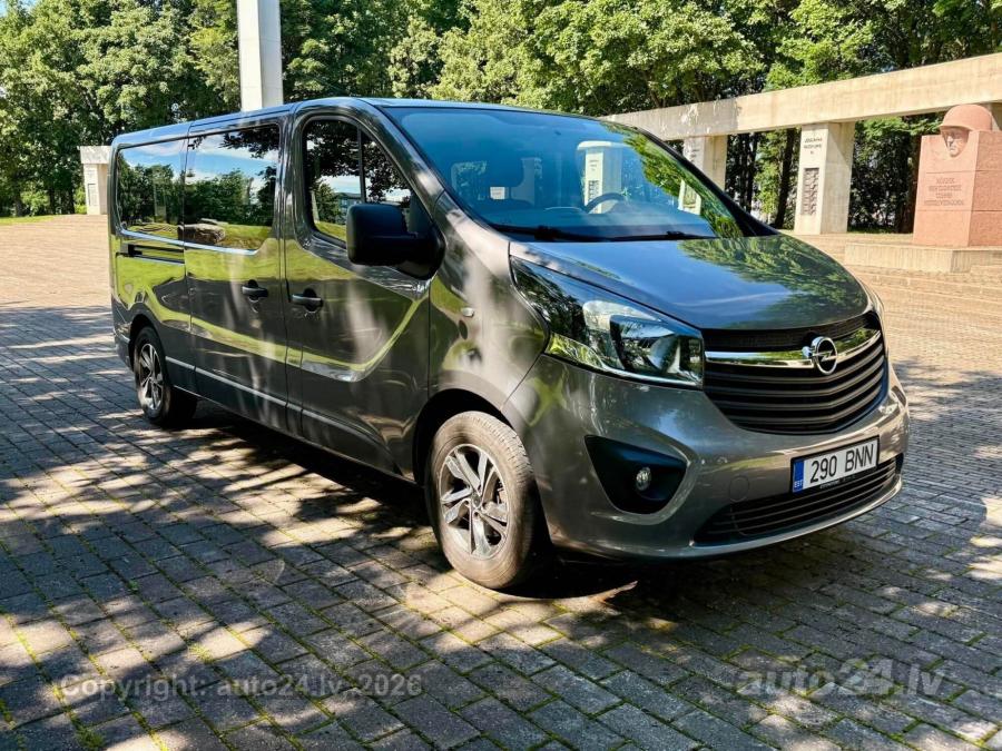 Pelēks Opel Vivaro 2015 Tallina, ar dzinēja tilpumu 1.60 L un nobraukumu 185 tūkst. km par 11500 €, foto 1 vietnē AUTOMOTO.COM.LV