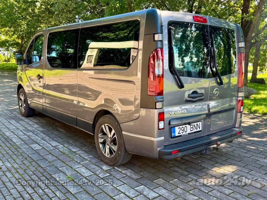 Pelēks Opel Vivaro 2015 Tallina, ar dzinēja tilpumu 1.60 L un nobraukumu 185 tūkst. km par 11500 €, foto 6 vietnē AUTOMOTO.COM.LV