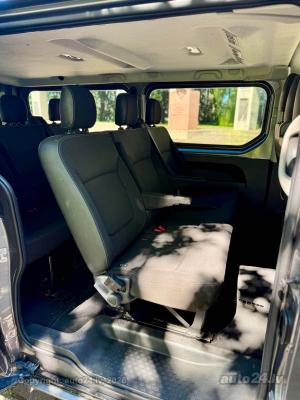 Pelēks Opel Vivaro 2015 Tallina, ar dzinēja tilpumu 1.60 L un nobraukumu 185 tūkst. km par 11500 €, foto 13 vietnē AUTOMOTO.COM.LV