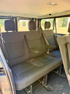 Pelēks Opel Vivaro 2015 Tallina, ar dzinēja tilpumu 1.60 L un nobraukumu 185 tūkst. km par 11500 €, foto 14 vietnē AUTOMOTO.COM.LV
