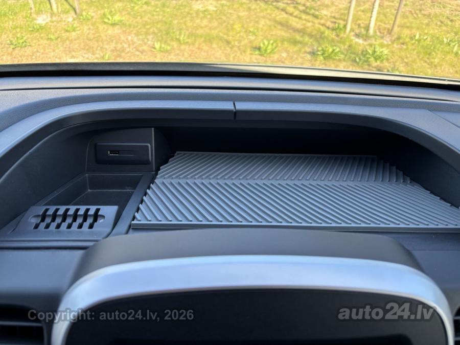 Pelēks Opel Vivaro 2019 Tallina, ar dzinēja tilpumu 1.60 L un nobraukumu 40 tūkst. km par 20990 €, foto 13 vietnē AUTOMOTO.COM.LV