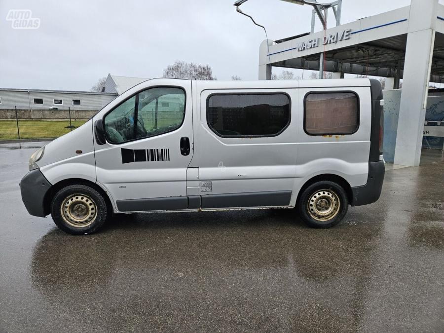 Opel Vivaro 2005 Prienai, ar dzinēja tilpumu 1.90 L un nobraukumu 275 tūkst. km par 1650 €, foto 9 vietnē AUTOMOTO.COM.LV