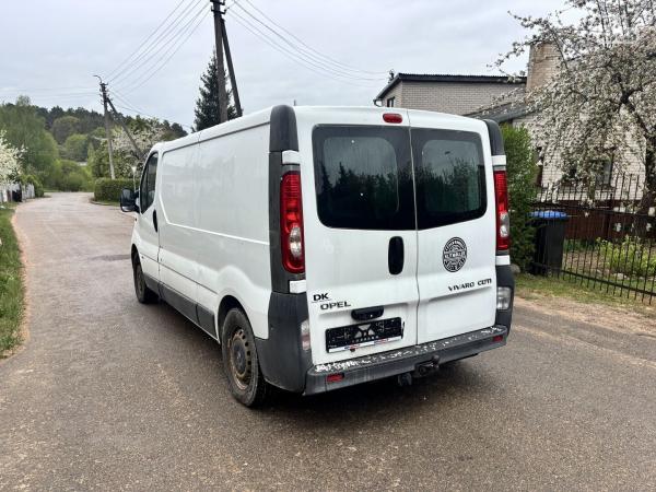 Opel Vivaro 2006 in Jurbarkas, with an engine capacity of 1.90 L and mileage of 278 thousand km for 1900 €, photo 3 on AUTOMOTO.COM.LV