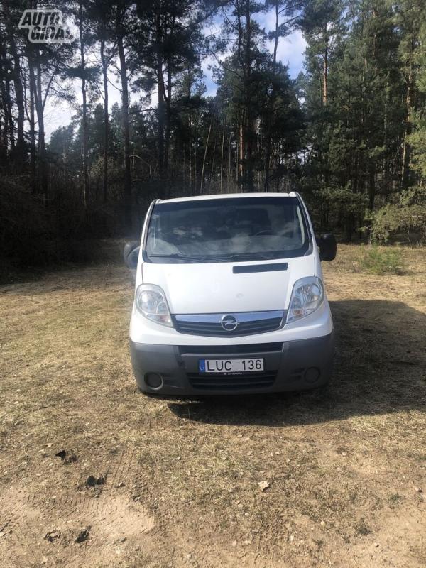 Opel Vivaro 2007 in Kaunas, with an engine capacity of 2.00 L and mileage of 312 thousand km for 3700 €, photo 2 on AUTOMOTO.COM.LV