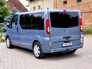 Opel Vivaro 2007 in Kedainiai, with an engine capacity of 2.50 L and mileage of 288 thousand km for 9500 €, photo 8 on AUTOMOTO.COM.LV