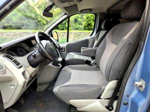 Opel Vivaro 2007 in Kedainiai, with an engine capacity of 2.50 L and mileage of 288 thousand km for 9500 €, photo 21 on AUTOMOTO.COM.LV