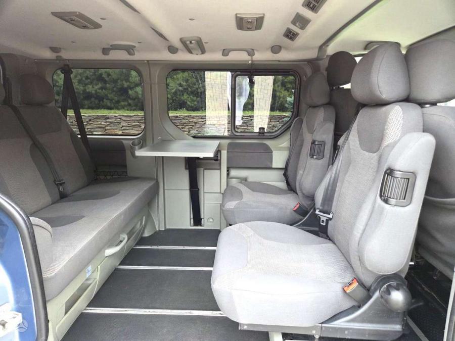 Opel Vivaro 2007 in Kedainiai, with an engine capacity of 2.50 L and mileage of 288 thousand km for 9500 €, photo 25 on AUTOMOTO.COM.LV