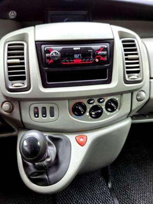 Opel Vivaro 2007 in Kedainiai, with an engine capacity of 2.50 L and mileage of 288 thousand km for 9500 €, photo 34 on AUTOMOTO.COM.LV