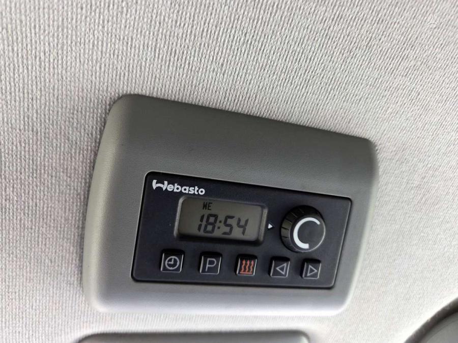 Opel Vivaro 2007 in Kedainiai, with an engine capacity of 2.50 L and mileage of 288 thousand km for 9500 €, photo 36 on AUTOMOTO.COM.LV