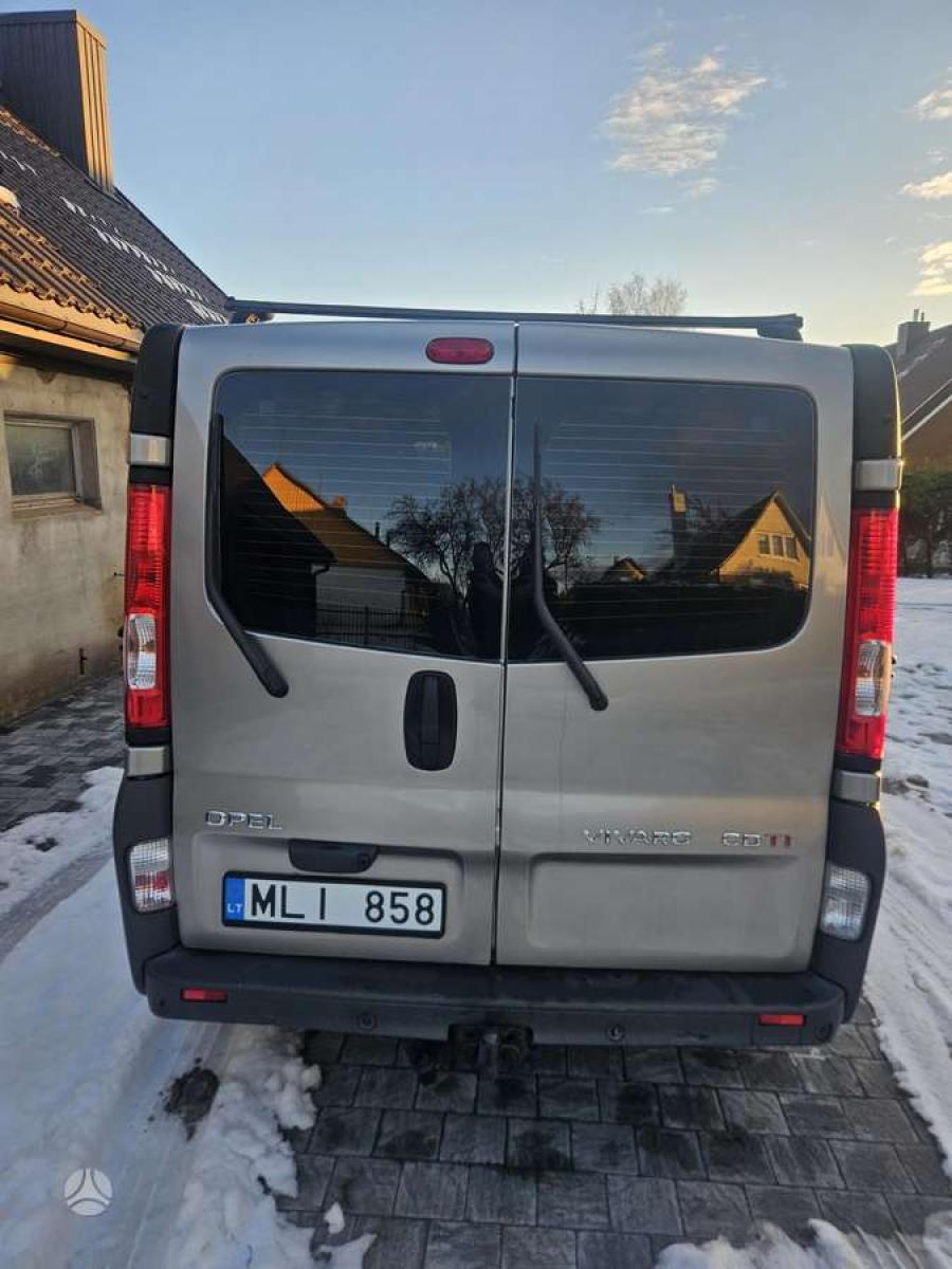 Opel Vivaro 2008 Telšiai, ar dzinēja tilpumu 2.00 L un nobraukumu 239 tūkst. km par 4850 €, foto 5 vietnē AUTOMOTO.COM.LV