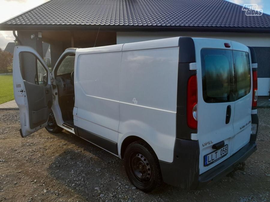 Opel Vivaro 2008 Alīta, ar dzinēja tilpumu 2.50 L un nobraukumu 332 tūkst. km par 1600 €, foto 1 vietnē AUTOMOTO.COM.LV
