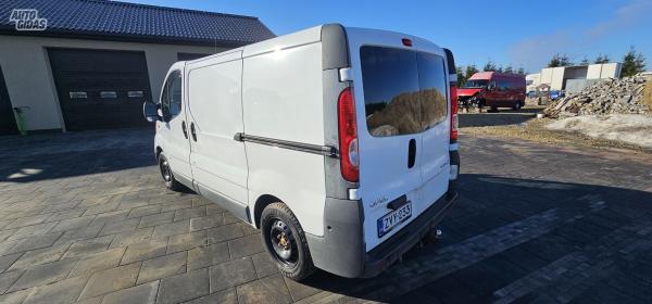 Opel Vivaro 2008 Mažeikiai, ar dzinēja tilpumu 2.00 L un nobraukumu 373 tūkst. km par 3300 €, foto 3 vietnē AUTOMOTO.COM.LV