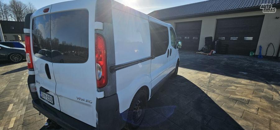 Opel Vivaro 2008 in Mazeikiai, with an engine capacity of 2.00 L and mileage of 373 thousand km for 3300 €, photo 5 on AUTOMOTO.COM.LV