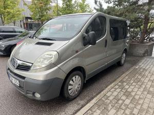 Opel Vivaro 2008 Viļņa, ar dzinēja tilpumu 2.00 L un nobraukumu 647 tūkst. km par 2600 €, foto  vietnē AUTOMOTO.COM.LV