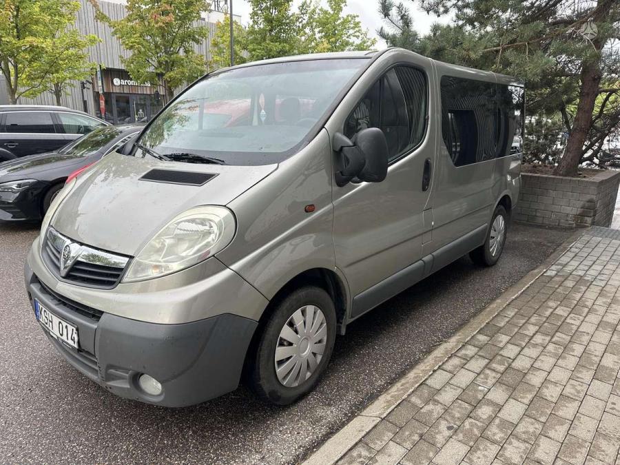 Opel Vivaro 2008 Viļņa, ar dzinēja tilpumu 2.00 L un nobraukumu 647 tūkst. km par 2600 €, foto 1 vietnē AUTOMOTO.COM.LV