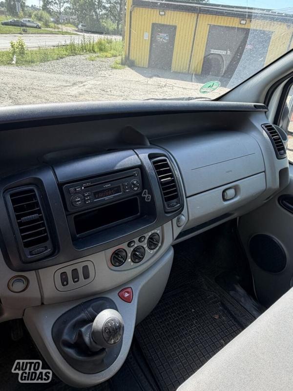 Opel Vivaro 2009 Kauņa, ar dzinēja tilpumu 2.00 L un nobraukumu 199 tūkst. km par 4500 €, foto 7 vietnē AUTOMOTO.COM.LV