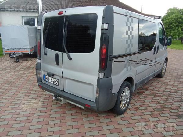 Opel Vivaro 2002 in Daugavpils, with an engine capacity of 1.90 L and mileage of 411 thousand km for 2200 €, photo 3 on AUTOMOTO.COM.LV