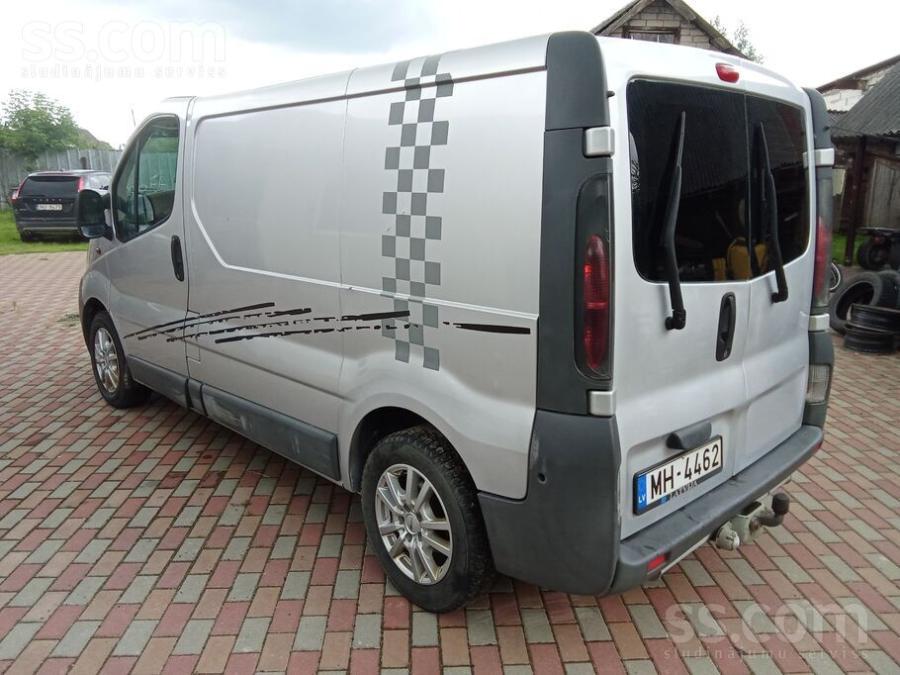Opel Vivaro 2002 in Daugavpils, with an engine capacity of 1.90 L and mileage of 411 thousand km for 2200 €, photo 4 on AUTOMOTO.COM.LV