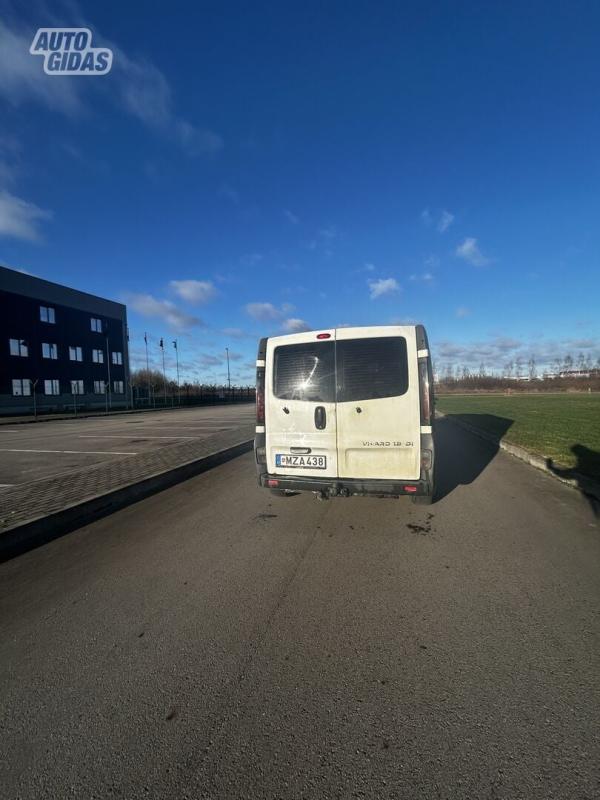 Opel Vivaro 2002 in Telschi, with an engine capacity of 1.90 L and mileage of 500 thousand km for 2000 €, photo 5 on AUTOMOTO.COM.LV