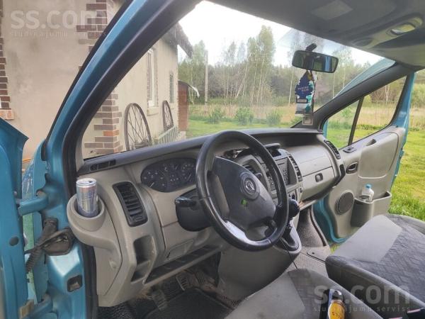 Opel Vivaro 2002 in Jelgava, with an engine capacity of 1.90 L and mileage of 277 thousand km for 3000 €, photo 6 on AUTOMOTO.COM.LV