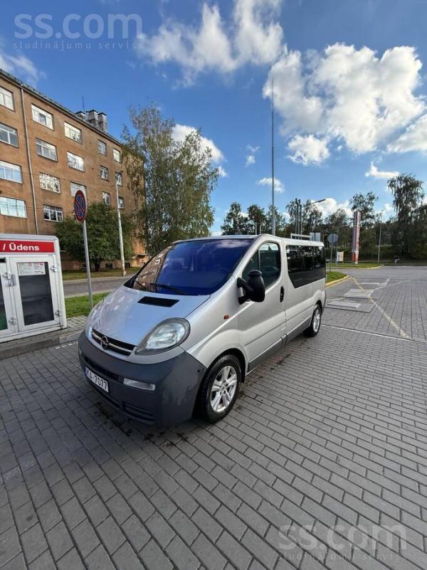 Opel Vivaro 2004 Rīga, ar dzinēja tilpumu 2.50 L un nobraukumu 305 tūkst. km par 5850 €, foto 1 vietnē AUTOMOTO.COM.LV