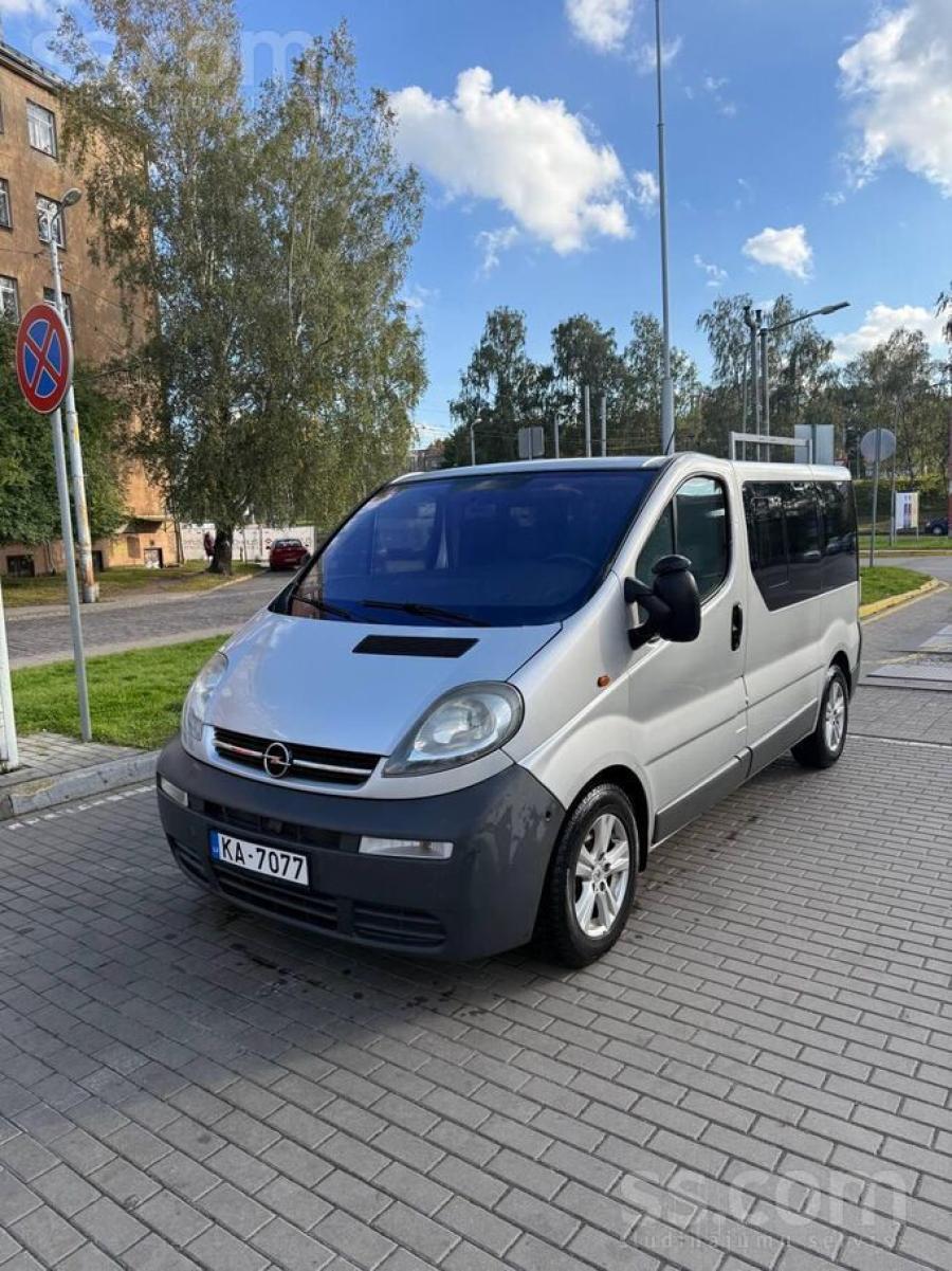 Opel Vivaro 2004 in Riga, with an engine capacity of 2.50 L and mileage of 305 thousand km for 5850 €, photo 10 on AUTOMOTO.COM.LV