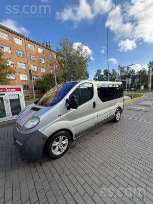 Opel Vivaro 2004 in Riga, with an engine capacity of 2.50 L and mileage of 305 thousand km for 5850 €, photo 11 on AUTOMOTO.COM.LV