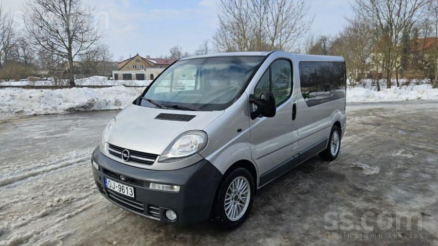 Opel Vivaro 2004 Dobele, ar dzinēja tilpumu 2.50 L un nobraukumu 405 tūkst. km par 4150 €, foto 1 vietnē AUTOMOTO.COM.LV