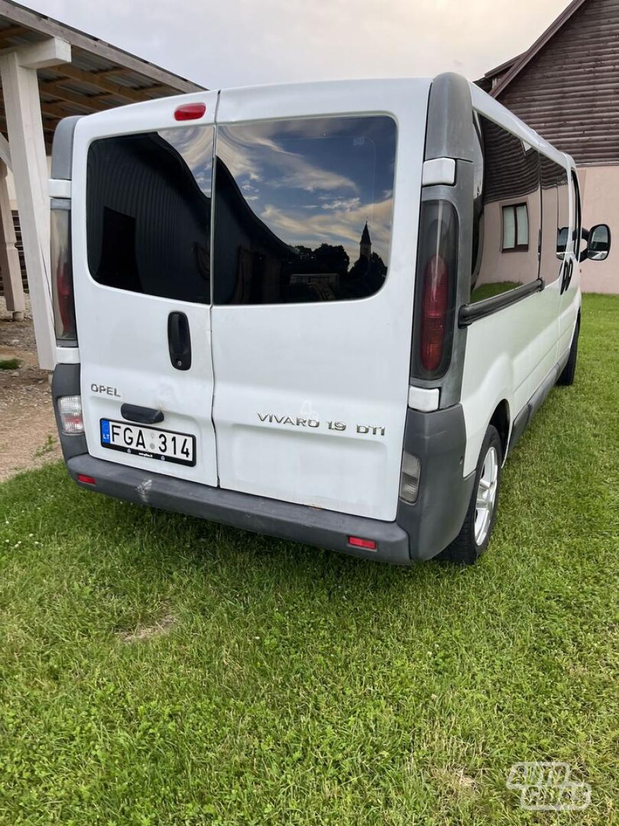 Opel Vivaro 2004 in Birzai, with an engine capacity of 1.90 L and mileage of 480 thousand km for 3400 €, photo 5 on AUTOMOTO.COM.LV