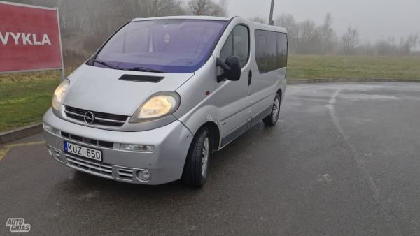 Opel Vivaro 2005 in Vilnius, with an engine capacity of 2.50 L and mileage of 334 thousand km for 4700 €, photo 4 on AUTOMOTO.COM.LV