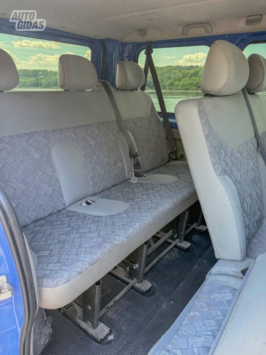 Opel Vivaro 2005 in Kaunas, with an engine capacity of 2.50 L and mileage of 186 thousand km for 4999 €, photo 7 on AUTOMOTO.COM.LV