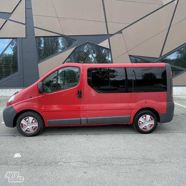 Opel Vivaro 2005 in Siauliai, with an engine capacity of 1.90 L and mileage of 400 thousand km for 3999 €, photo 2 on AUTOMOTO.COM.LV