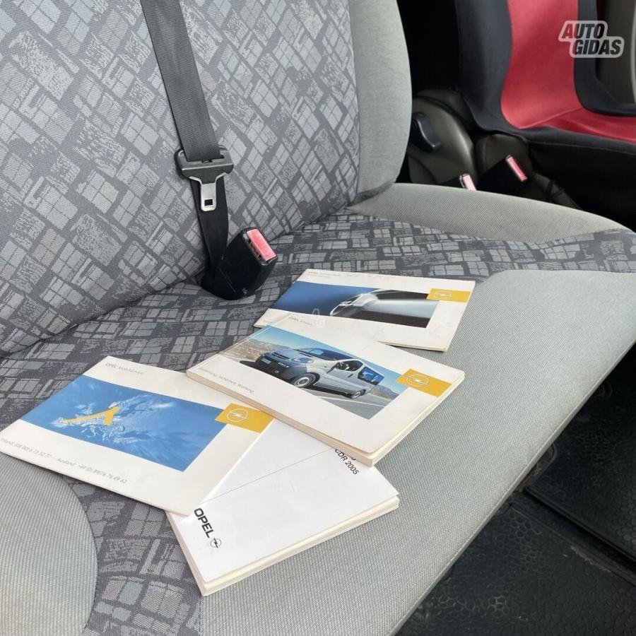 Opel Vivaro 2005 in Siauliai, with an engine capacity of 1.90 L and mileage of 400 thousand km for 3999 €, photo 18 on AUTOMOTO.COM.LV