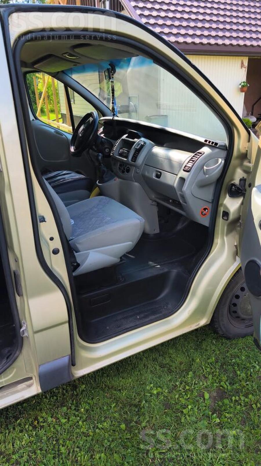Opel Vivaro 2005 Krāslava, ar dzinēja tilpumu 1.90 L un nobraukumu 254 tūkst. km par 4800 €, foto 6 vietnē AUTOMOTO.COM.LV